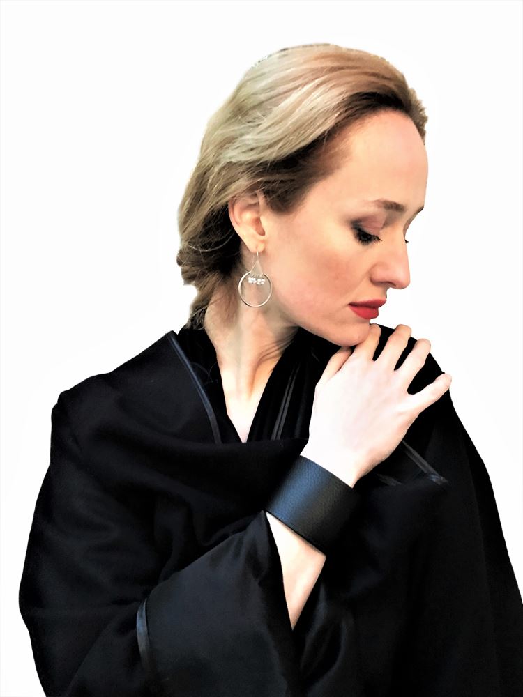 Garde-robe intemporelle et hyper-adaptable - Mode avant-garde - minimal ...